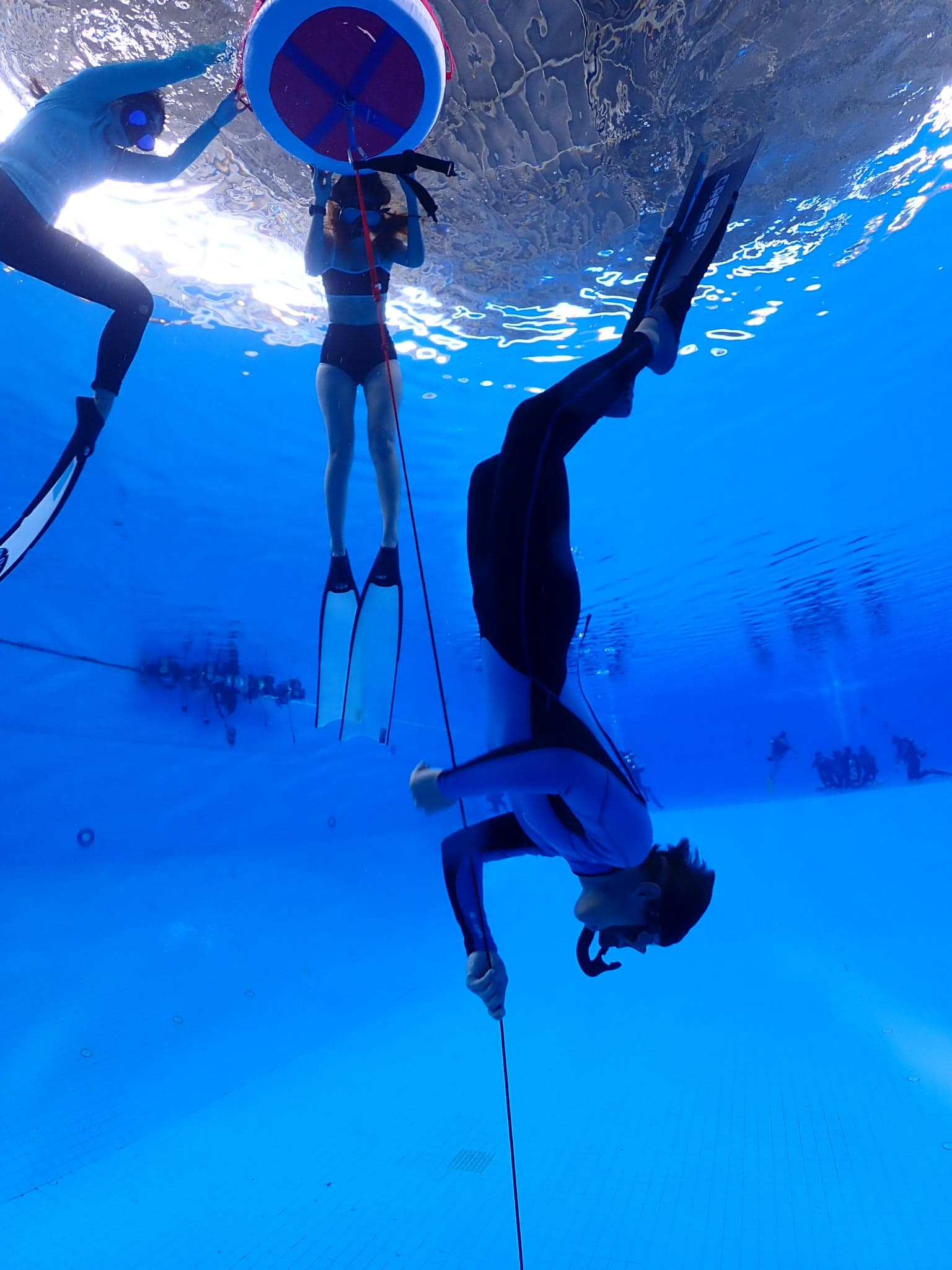 pool 01 - Zanook Dive